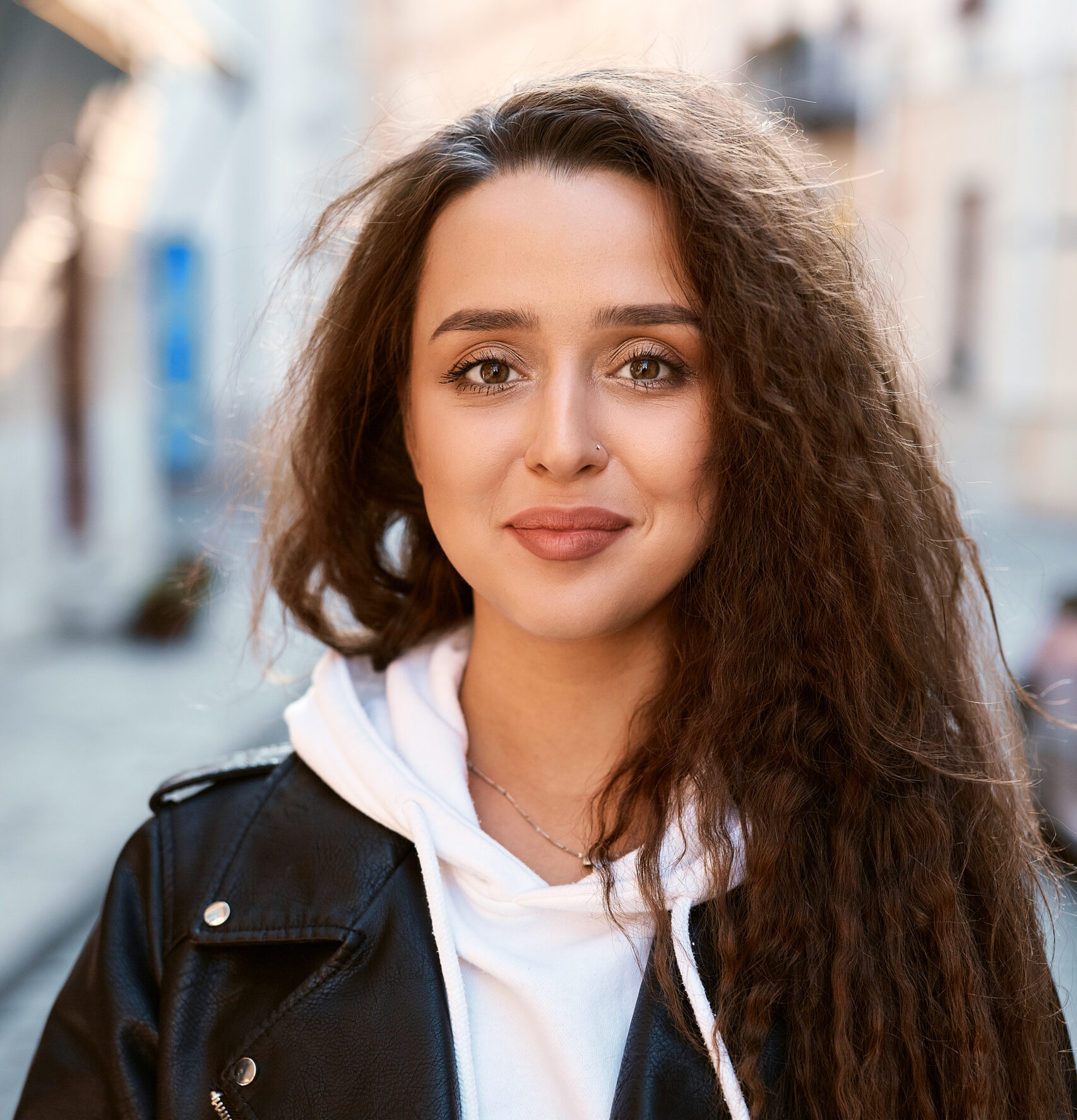 Julie Metcalfe's Instagram, Twitter & Facebook on IDCrawl